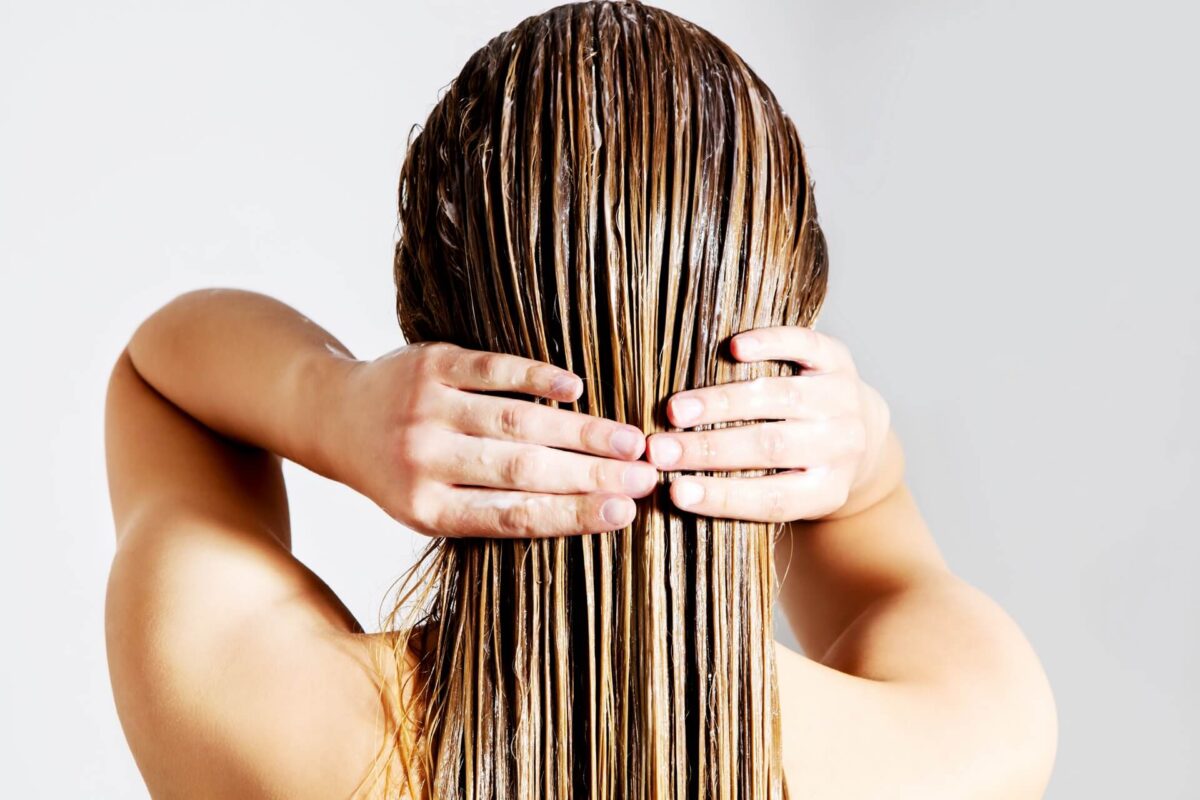 Comment sauver des cheveux brûlés? en 2026